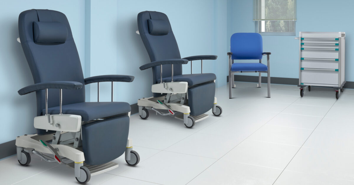 Manual height-adjustable hospital patient reclining chair… | Ocura